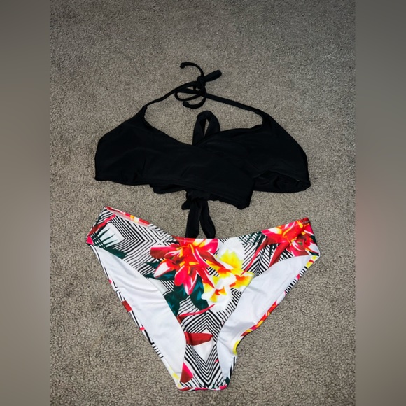 Cupshe | Swim | Crossover Bikini | Poshmark